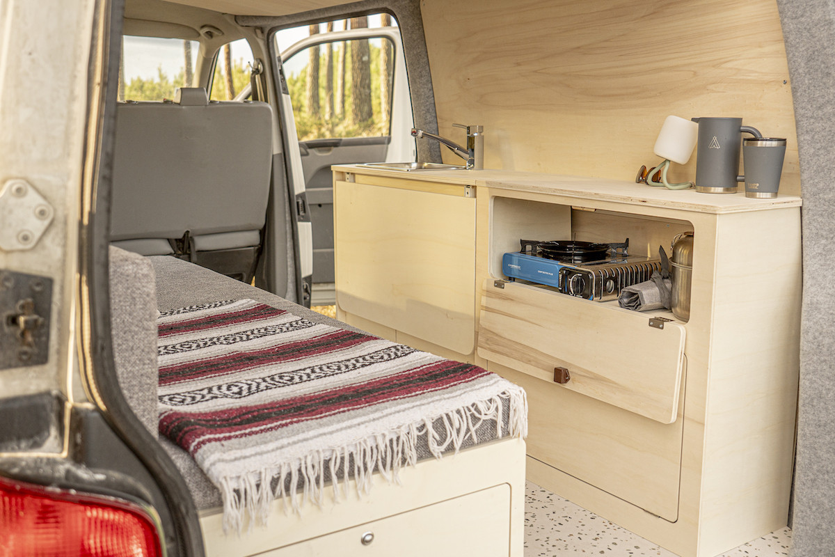 The Voyager Complete Kit - Volkswagen T5/T6 | Simple Vans