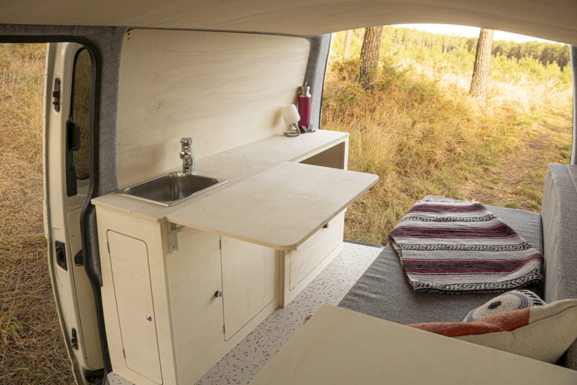 Simple CLASSIC : Meubles & Kits d'aménagement van made in France