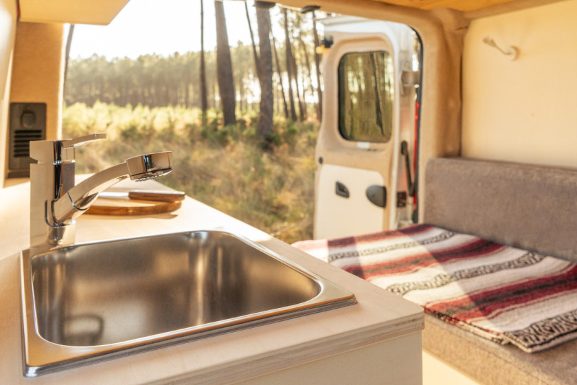 Evier pour van, fourgon & utilitaire | Kit d'eau Simple Vans