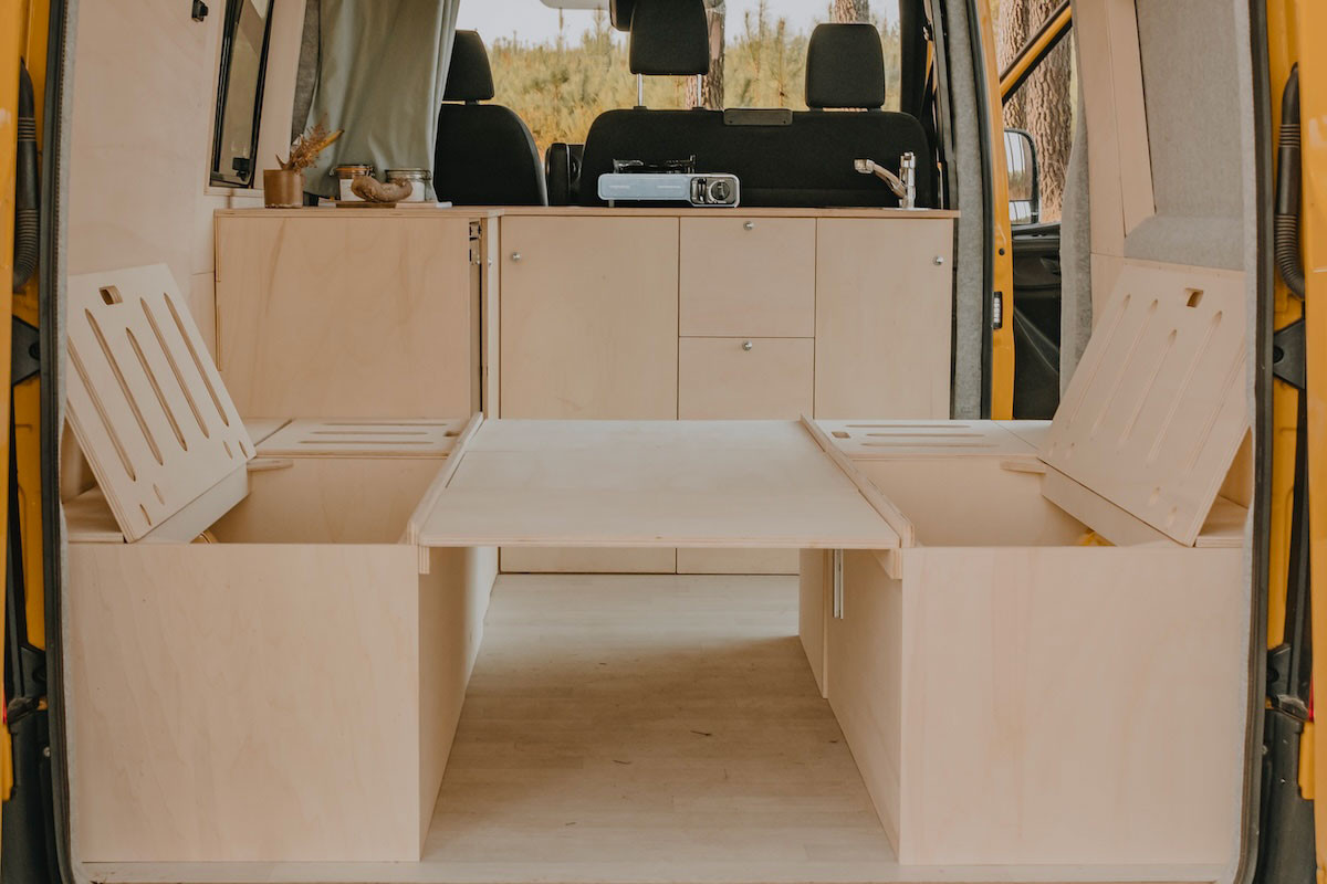 Lit Salon King PLUS BSL KING - Aménagement grands vans | Simple Vans